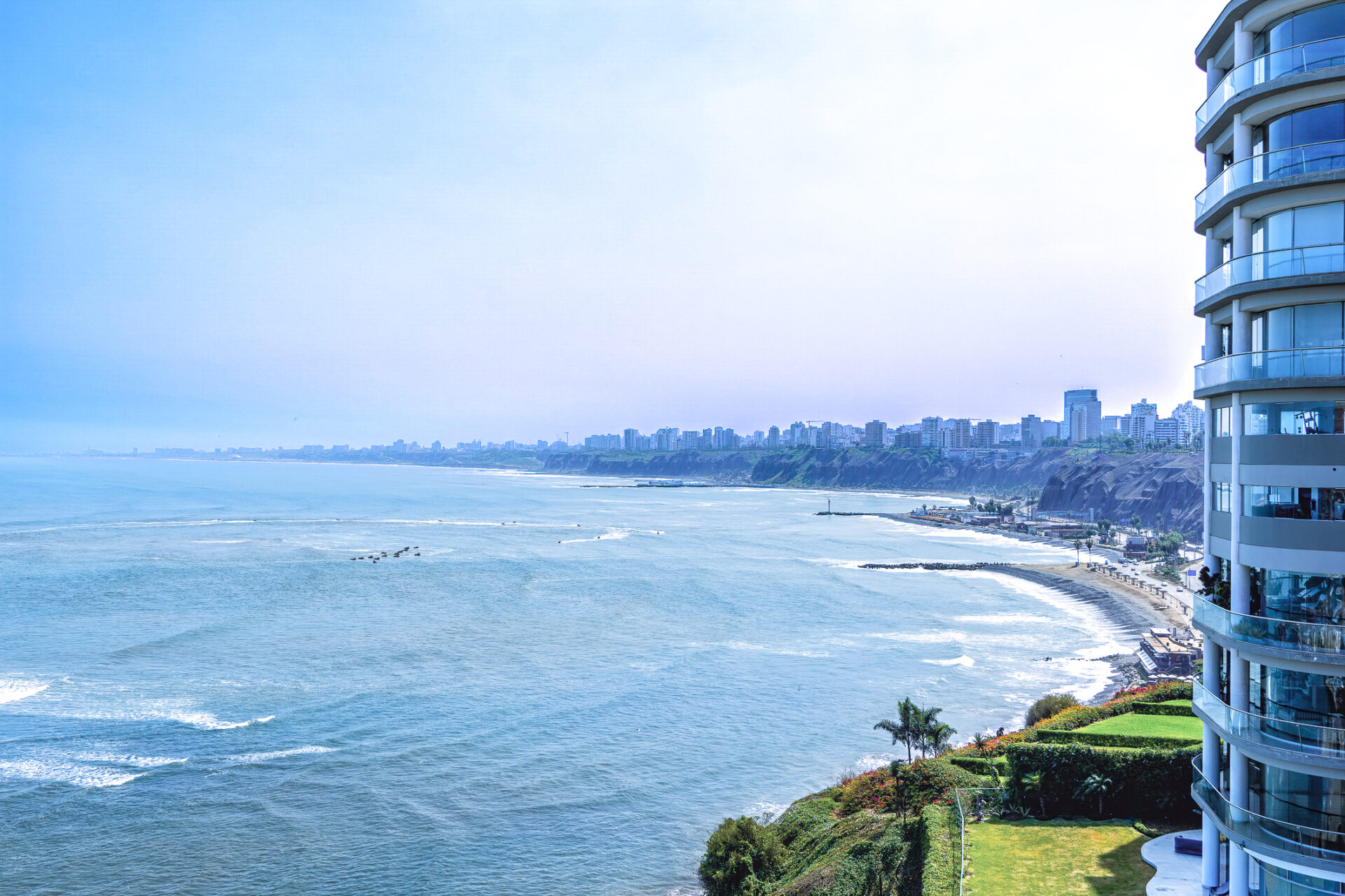 Lima Travel Guide: A Full Look at a Coastal City